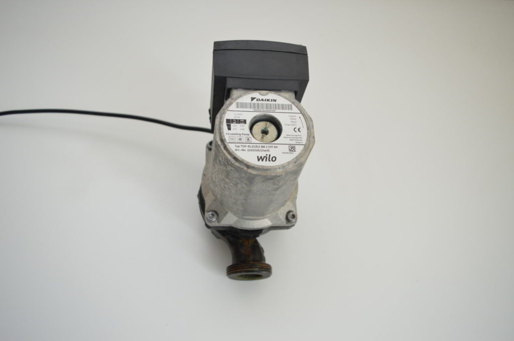 Circulateur de chauffage 3 vitesses WILO DAIKIN Typ TOP-RL25/8.5 ...